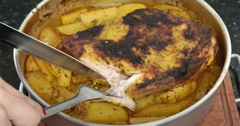 Pernil Assado com Batatas: Receita Fácil e Deliciosa