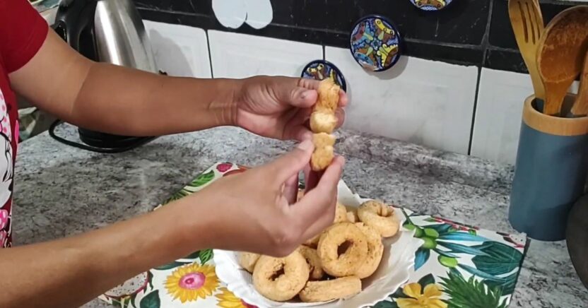 Receita Fácil de Biscoito de Polvilho Azedo Assado